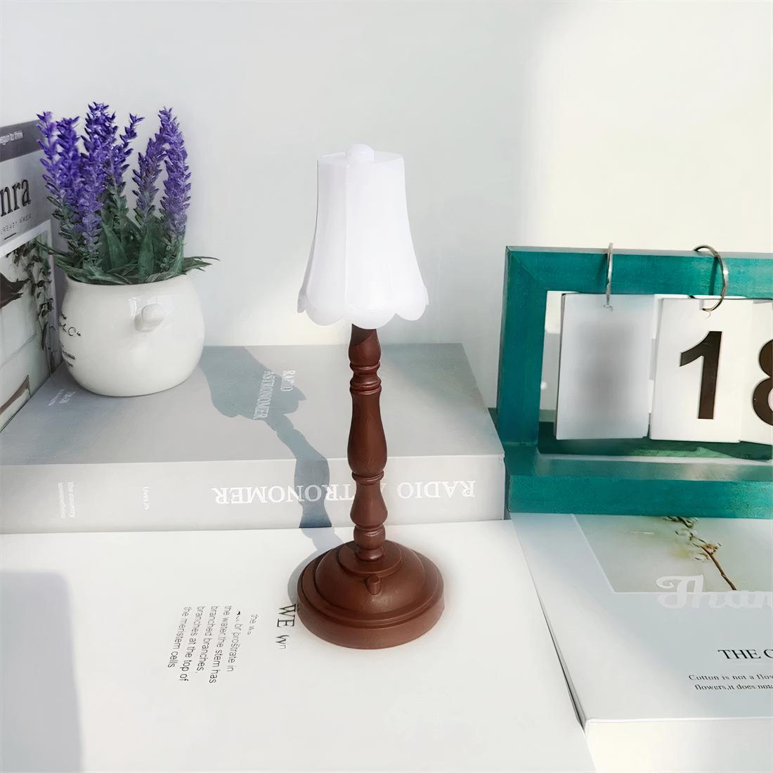 Mini lampe à pile LED retro • Ma Lampe de Chevet